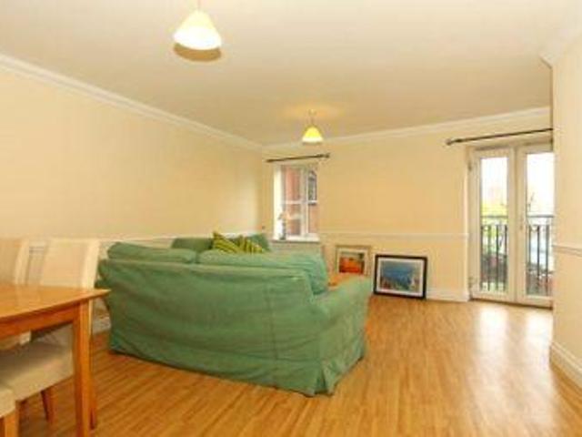 2 Bedrooms Flat for rent in Regents Gate House, Limehouse, London E14