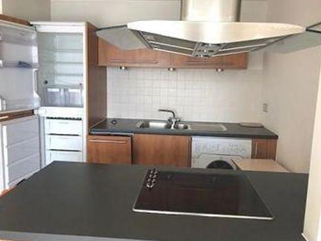 2 Bedrooms Flat for rent in Regents Park Road, London NW1