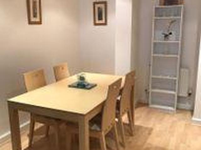 2 Bedrooms Flat for rent in Regents Quay, 6 Bowman Lane, Leeds LS10