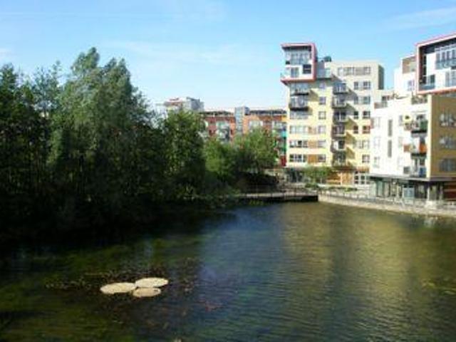 2 Bedrooms Flat for rent in Renaissance Walk, London SE10