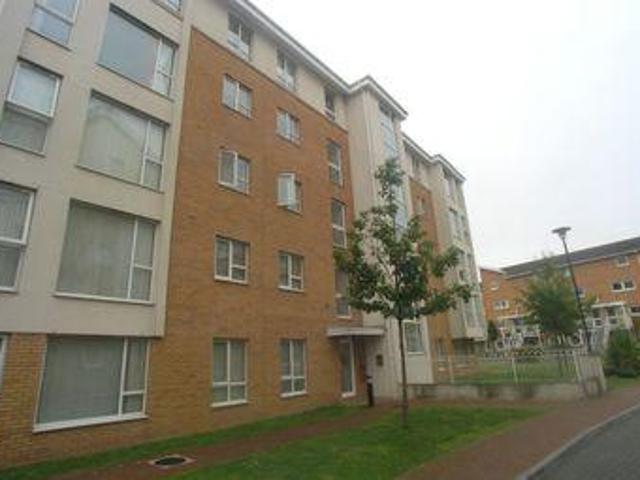2 Bedrooms Flat for rent in Reresby Court, Heol Glan Rheidol, Cardiff CF10