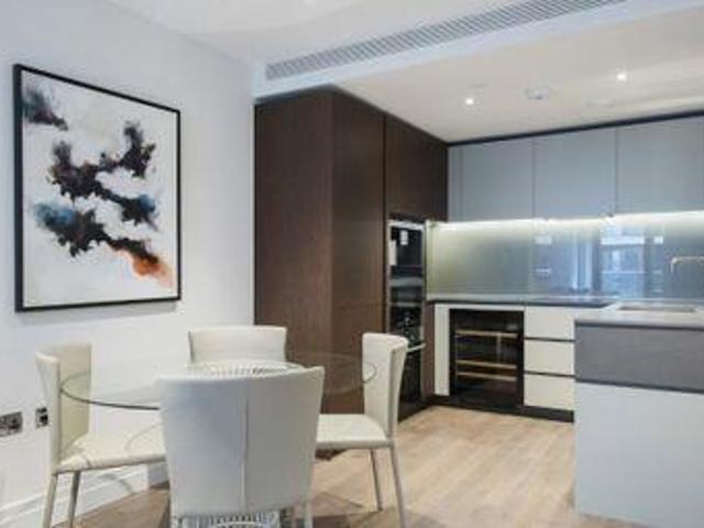 2 Bedrooms Flat for rent in Riverlight Quay, Nine Elms, Nine Elms Lane SW8