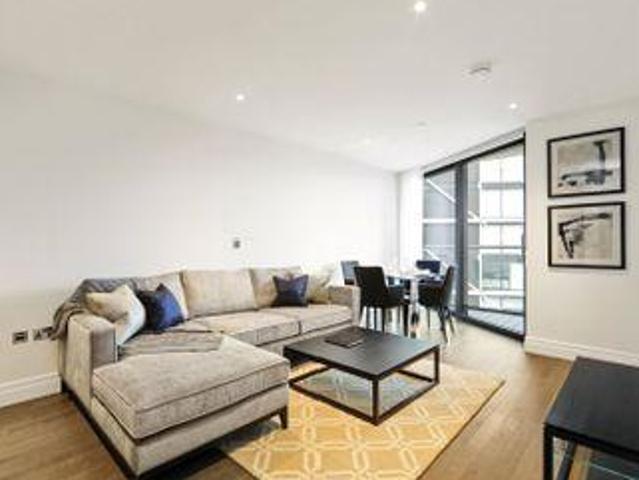 2 Bedrooms Flat for rent in Riverlight Quay, London SW11