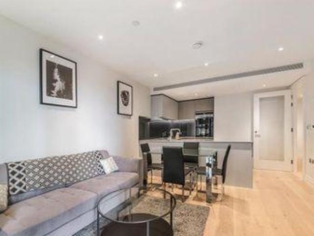 2 Bedrooms Flat for rent in Riverlight Quay, London SW11
