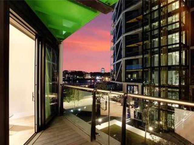2 Bedrooms Flat for rent in Riverlight Quay, London SW11