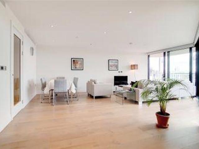 2 Bedrooms Flat for rent in Riverlight Quay, London SW11