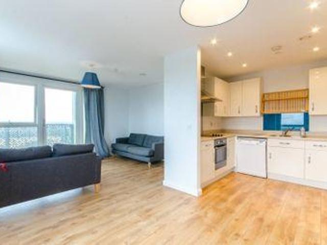 2 Bedrooms Flat for rent in Rivers Apartments, Tottenham N17, Tottenham, London