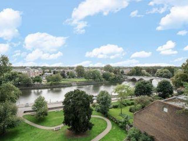 2 Bedrooms Flat for rent in Richmond, Surrey TW10