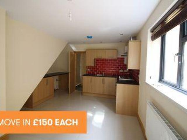 2 Bedrooms Flat for rent in Richmond Road, Cathays, Cardiff CF24