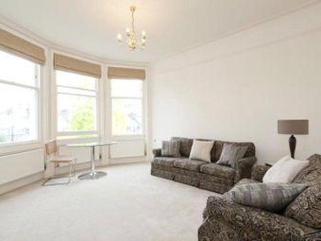2 Bedrooms Flat for rent in Ridgmount Gardens, London WC1E