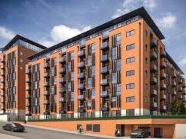 2 Bedrooms Flat for rent in Ringers Road, Bromley BR1