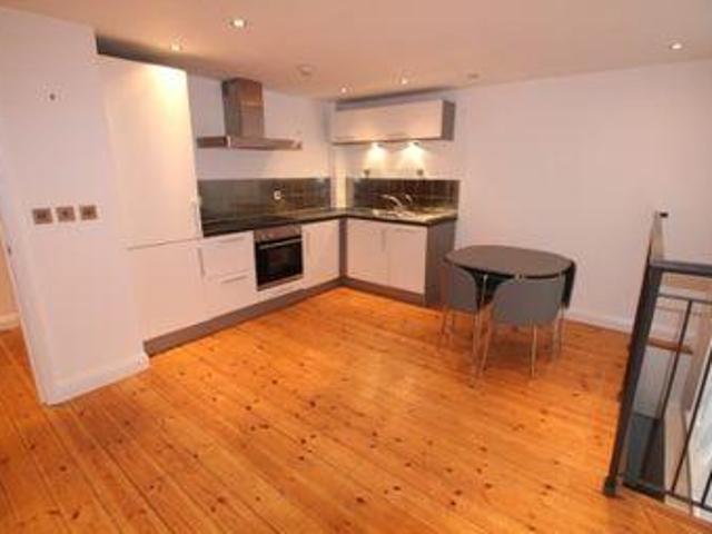 2 Bedrooms Flat for rent in Ristes Place, Lace Market, Nottingham NG1