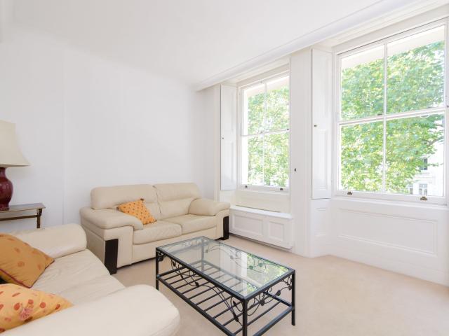 2 Bedrooms Flat for Rent in Rutland Gate | Foxtons