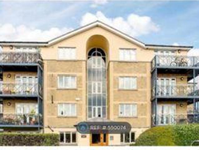 2 Bedrooms Flat for rent in Rubens Place, London SW4