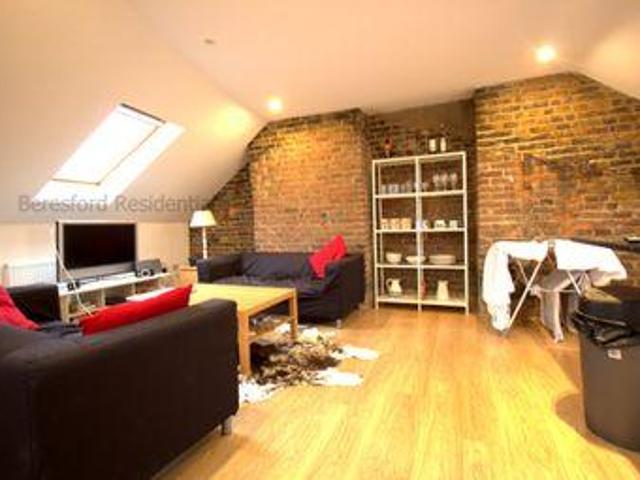 2 Bedrooms Flat for rent in Rushcroft Road, London SW2