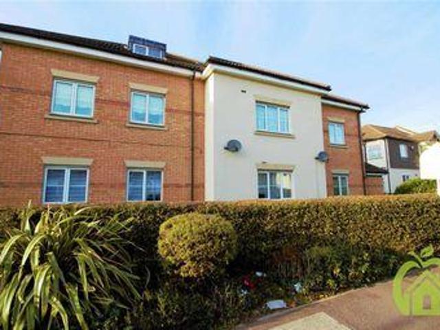 2 Bedrooms Flat for rent in Russell Wilson Court, 150 Church Road Harold Wood, Romford RM3