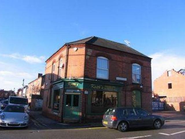 2 Bedrooms Flat for rent in Wollaton Road, Beeston, Nottingham NG9