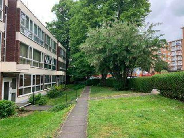 2 Bedrooms Flat for rent in Wolsey Court, Harben Road, Finchley Road, Swiss Cottage NW6
