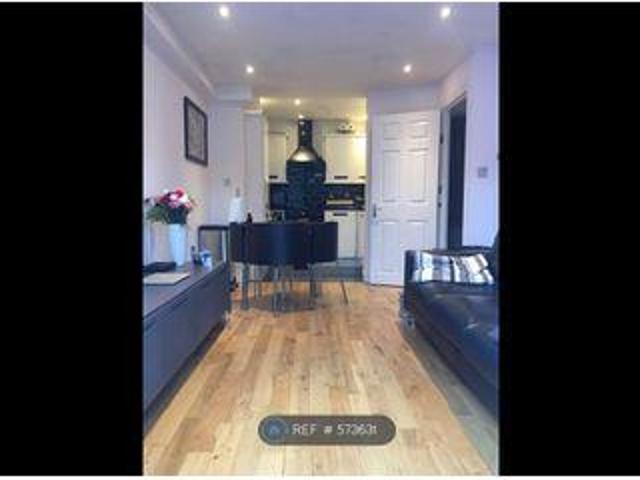 2 Bedrooms Flat for rent in Wolverton, Milton Keynes MK12