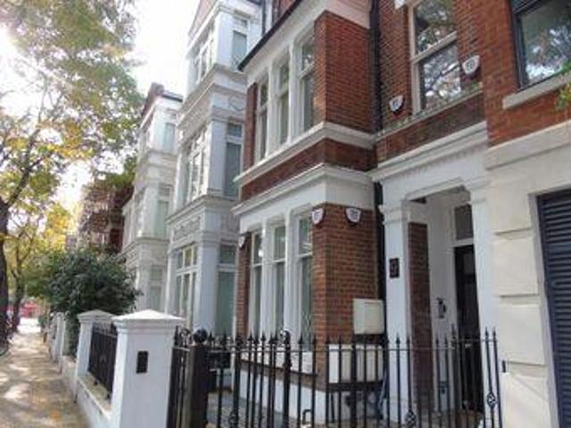 2 Bedrooms Flat for rent in Wolverton Gardens, London W6