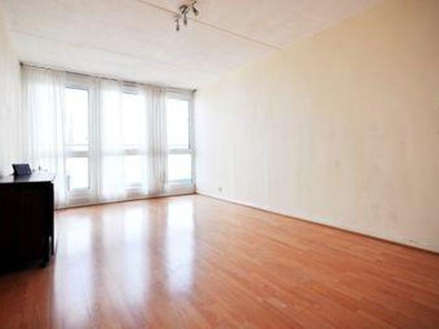 2 Bedrooms Flat for rent in Woodchester Square, London W2