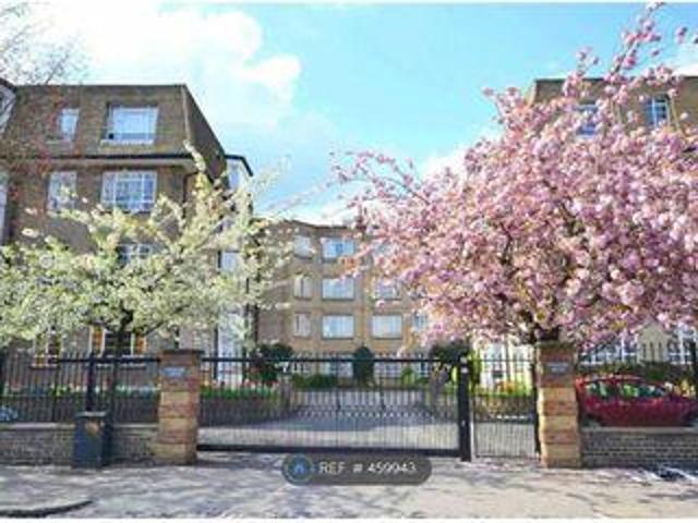 2 Bedrooms Flat for rent in Woodside House, London SW19