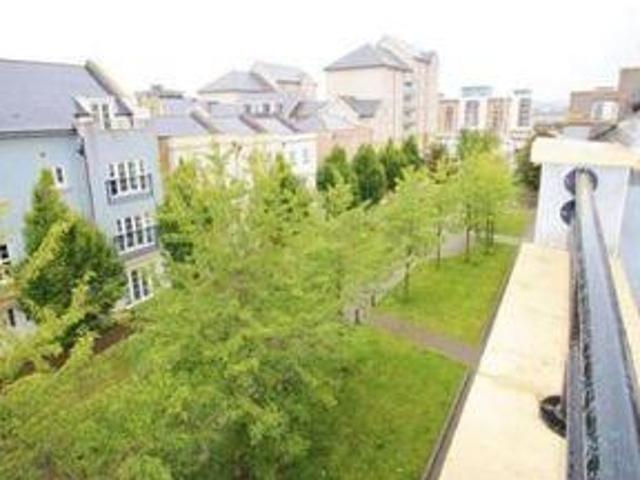 2 Bedrooms Flat for rent in Watch House Place, Bristol BS20