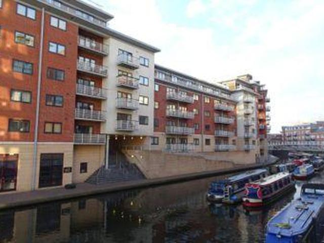 2 Bedrooms Flat for rent in Watermarque, 100 Browning Street B16