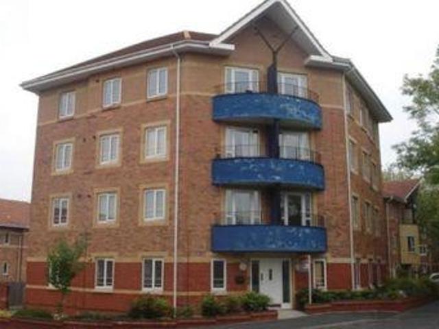 2 Bedrooms Flat for rent in Waterside Drive, Hockley, Birmingham B18