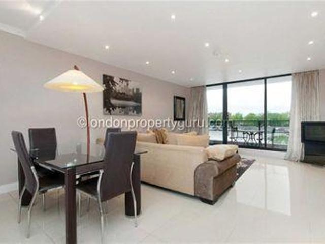 2 Bedrooms Flat for rent in Waterside Point, Anhalt Road, Battersea SW11