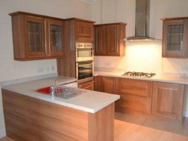 2 Bedrooms Flat for rent in Watson Street, Falkirk FK2