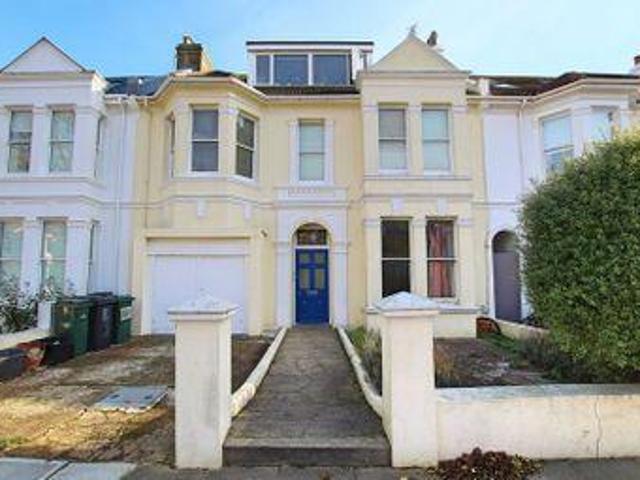 2 Bedrooms Flat for rent in Walsingham Road, Hove BN3