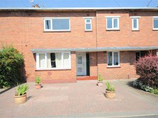 2 Bedrooms Flat for rent in Walton Way, Stone ST15