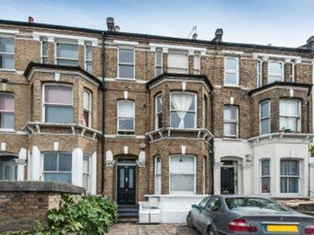 2 Bedrooms Flat for rent in Wandsworth Road, London SW8
