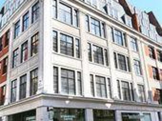 2 Bedrooms Flat for rent in Wardour Street, London W1F
