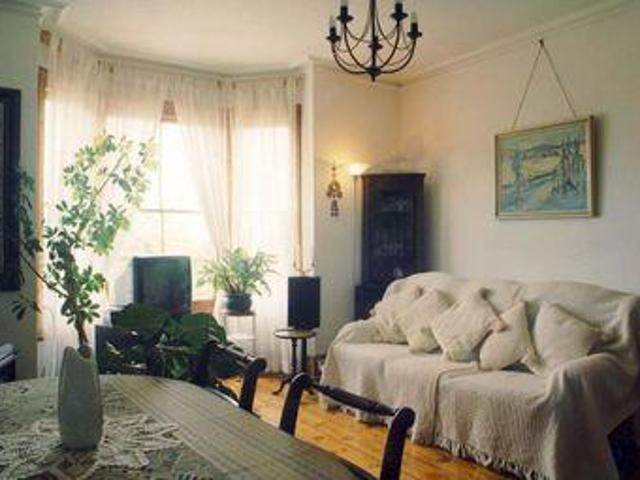 2 Bedrooms Flat for rent in Warner Road, Ware SG12