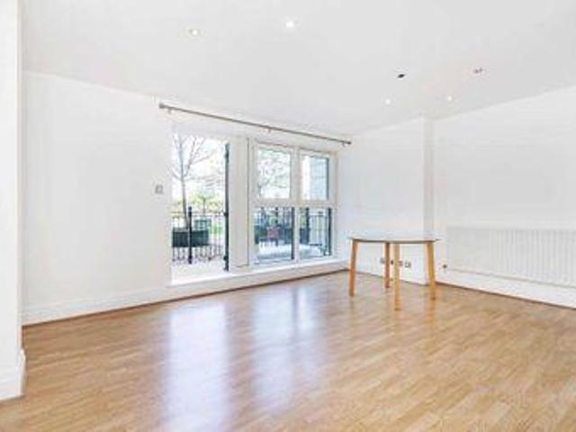 2 Bedrooms Flat for rent in Warren House, Beckford Close, Kensington, London W14