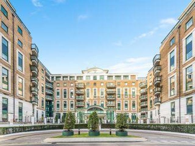 2 Bedrooms Flat for rent in Warwick Road, Kensington, London W14