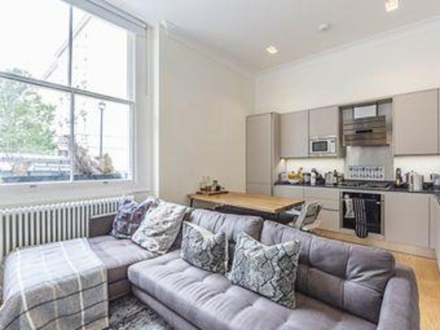 2 Bedrooms Flat for rent in Warwick Square, London SW1V