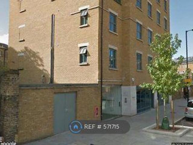 2 Bedrooms Flat for rent in Webber Street, London SE1