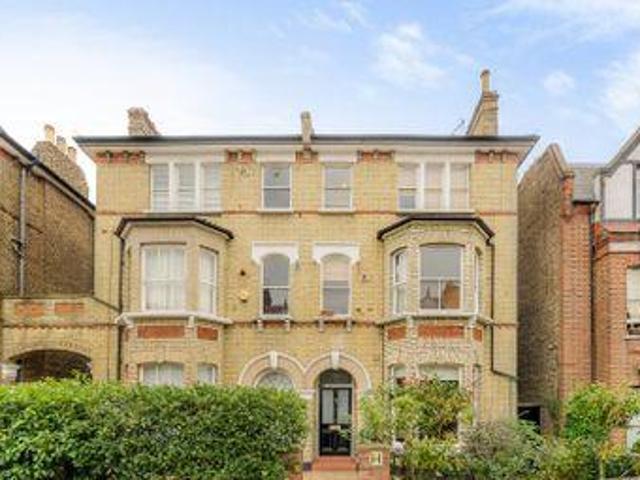 2 Bedrooms Flat for rent in Weech Road, West Hampstead NW6