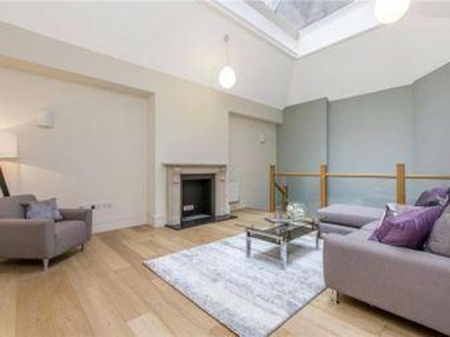 2 Bedrooms Flat for rent in Welbeck Street, Marylebone W1G