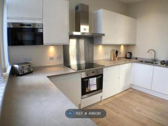 2 Bedrooms Flat for rent in Wellesley Road, Croydon CR0