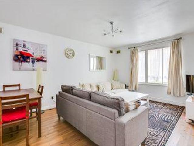 2 Bedrooms Flat for rent in Wellington Court, 53 Chivalry Road, London SW11