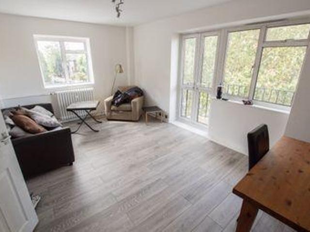 2 Bedrooms Flat for rent in Wellington Road, London NW8
