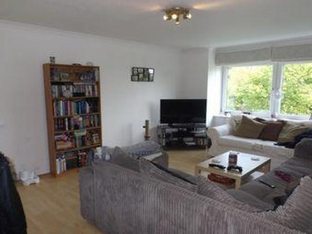 2 Bedrooms Flat for rent in West View, The Drive, Hove BN3