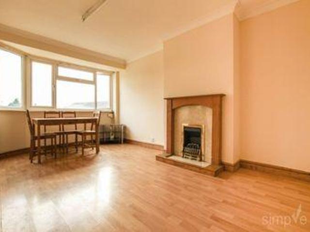 2 Bedrooms Flat for rent in West End Lane, Harlington, Middlesex UB3