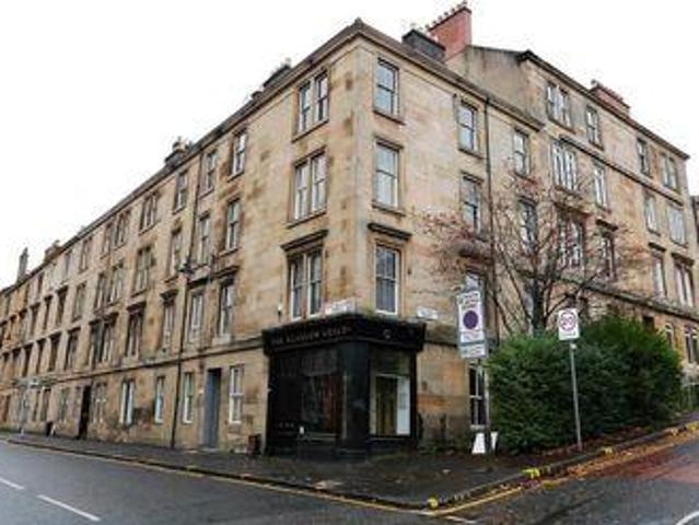 2 Bedrooms Flat for rent in West Graham Street, Glasgow G4