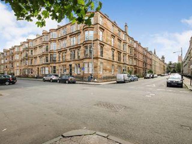 2 Bedrooms Flat for rent in West Princes Street, Woodlands, Glasgow G4