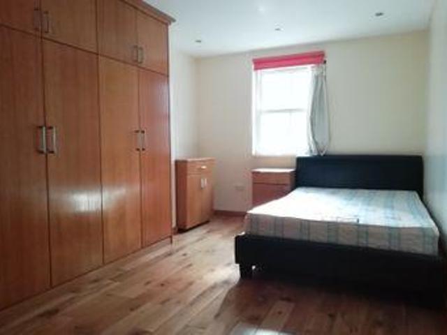 2 Bedrooms Flat for rent in Westminster Bridge Road, London SE1